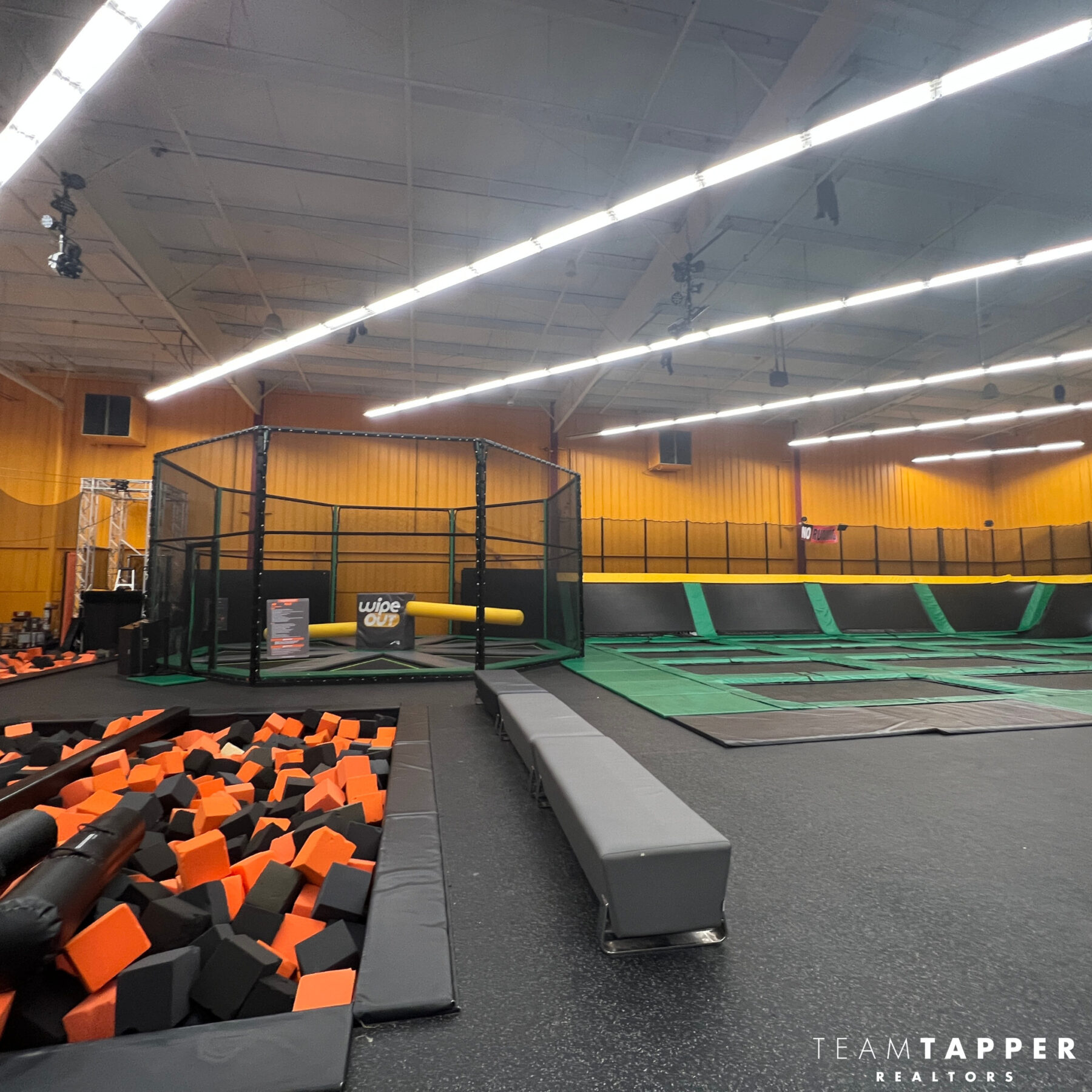 Rockin' Jump Indoor Trampoline Park in San Carlos | Team Tapper